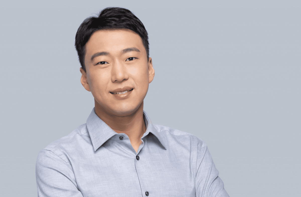 Microsoft appoints Qualcomm's Dr. Yang Hou as Chairman and CEO of ...