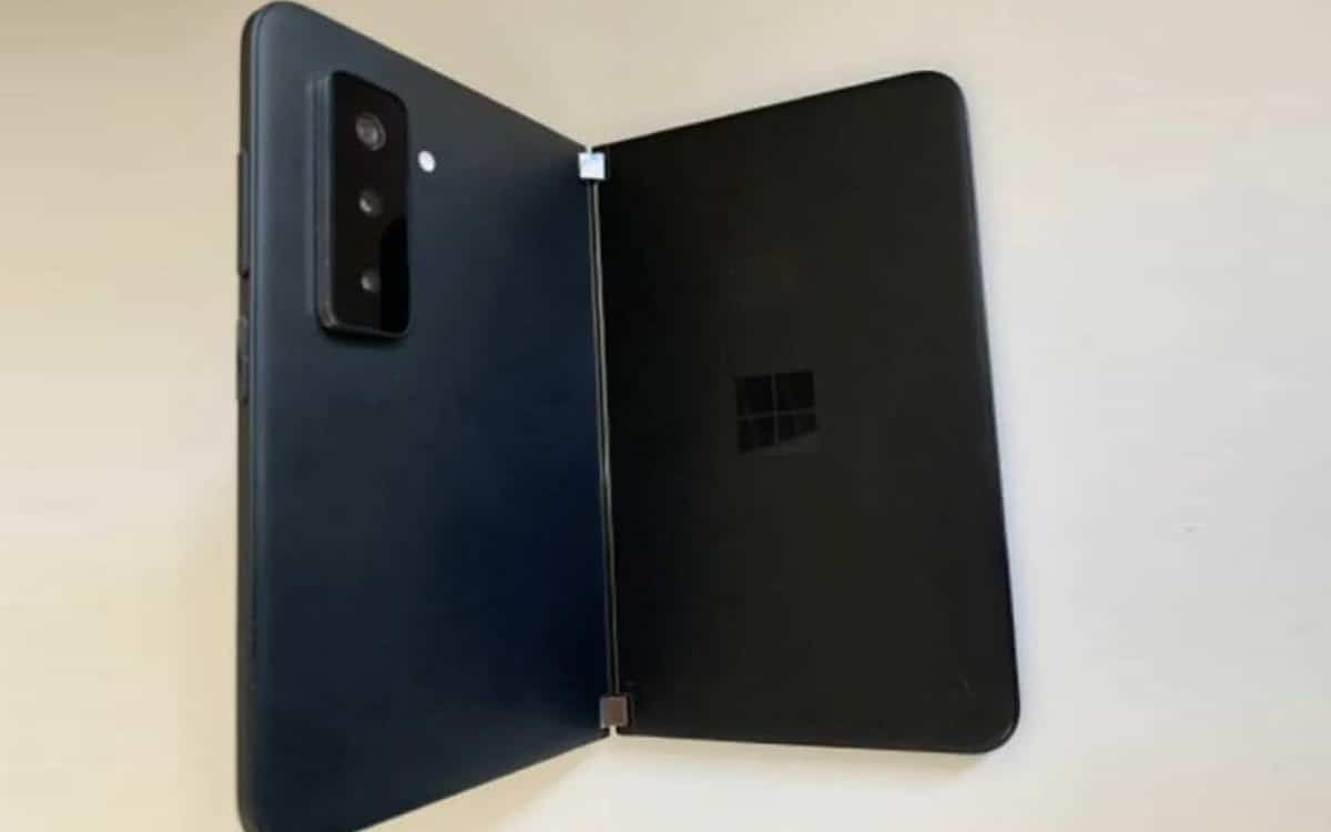 Microsoft has tried to turn the Surface Duo 2 camera hump from a curse ...
